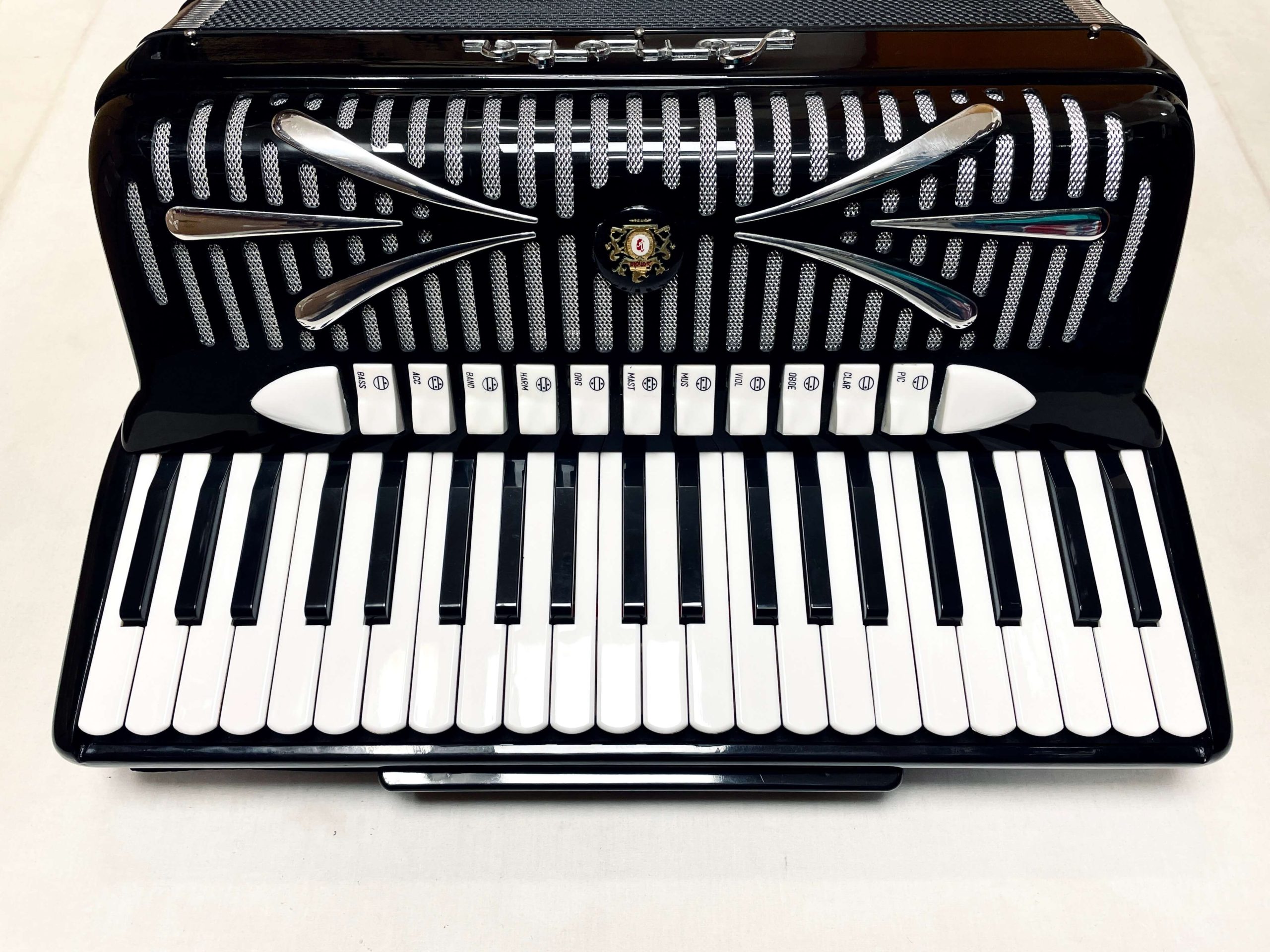 Sonola R460 120 Bass Accordion