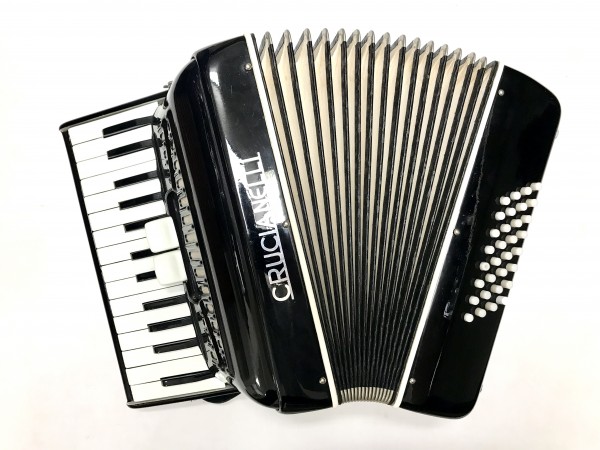 Crucianelli 32 Bass Accordion