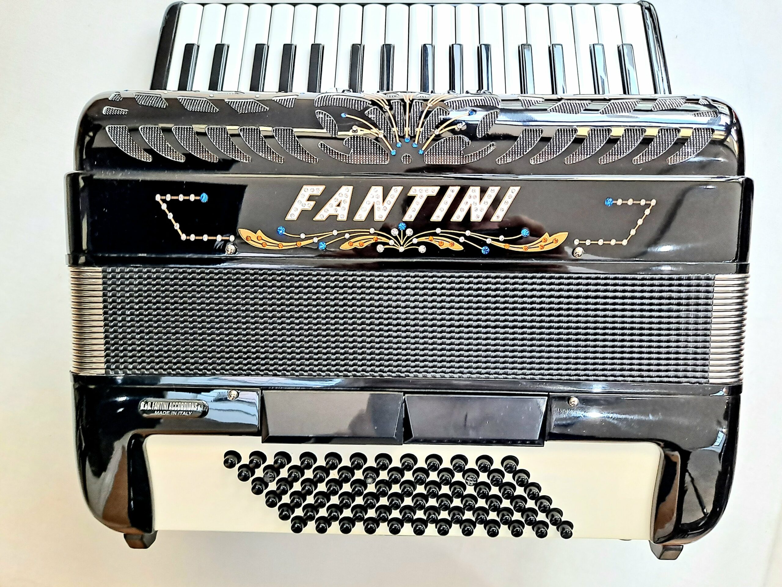 Fantini 72 Bass Accordion